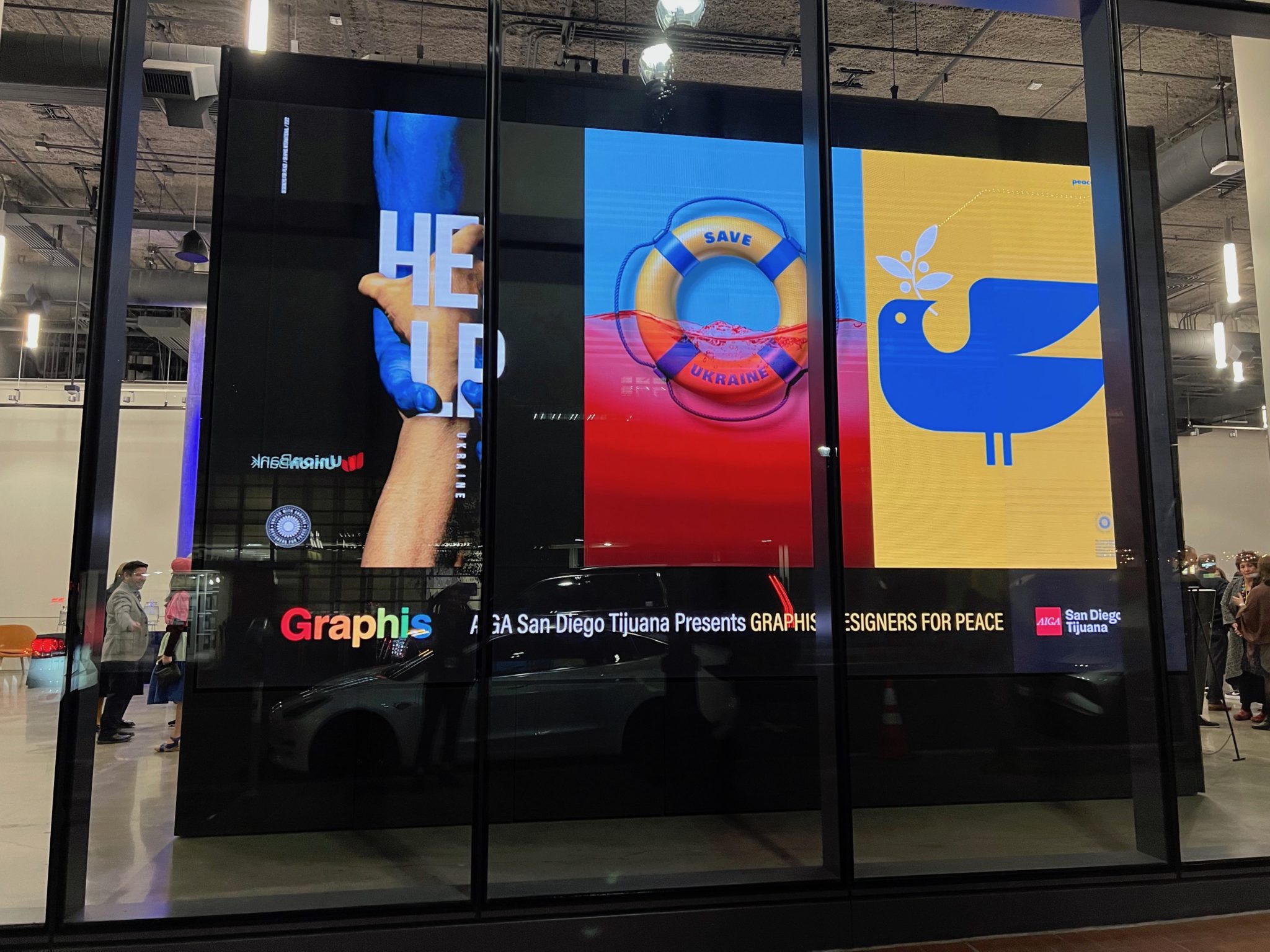 DESIGNERS UNITE: AIGA San Diego Tijuana Premieres Powerful ...